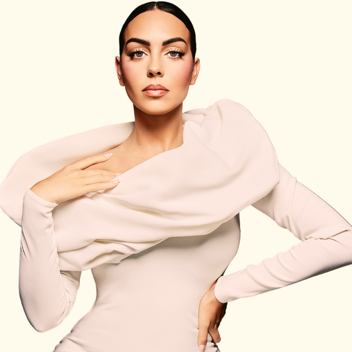 Buy Amara Monthly Contact Lenses Walnut | alharethoptics.com ...